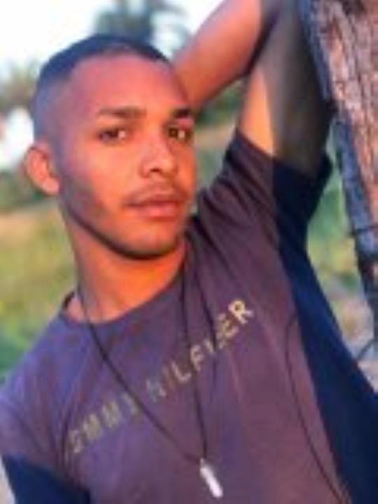 Chat gay para homens gays em busca de encontros, relacionamentos ...